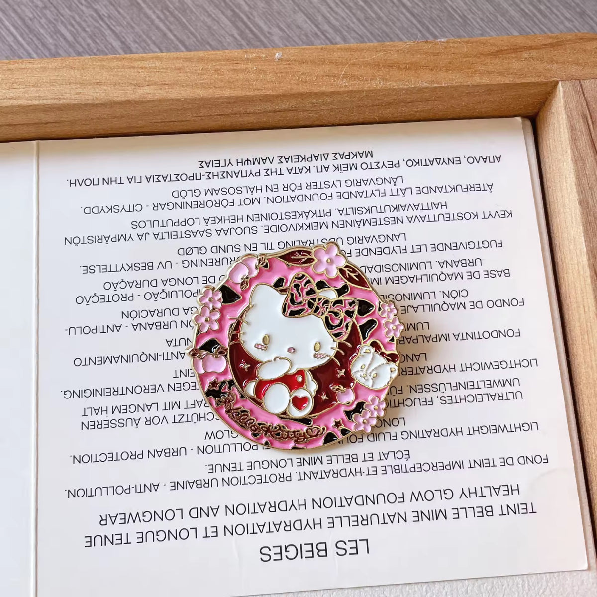 Pin Hello Kitty – Excálibur Costa Rica